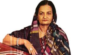 Top 9 Famous Ghazal Singers in India (List of Best) - Ok Easy Life